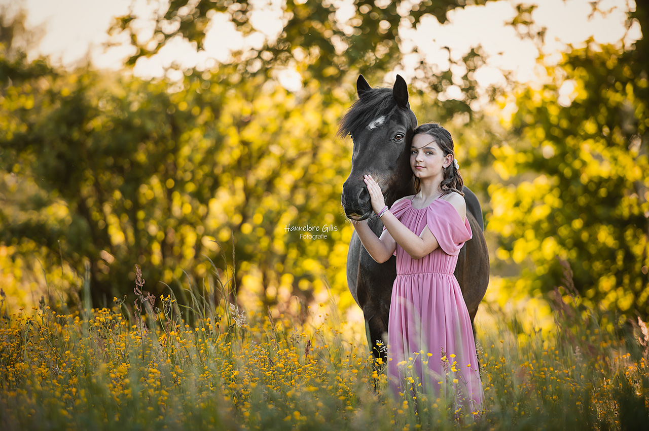 Lentefeest fotoshoot met paard in Leuven | Vlaams-Brabant