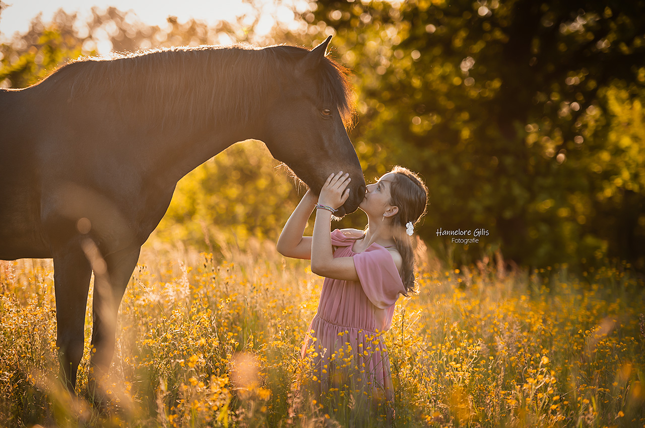Lentefeest fotoshoot met paard in Leuven | Vlaams-Brabant